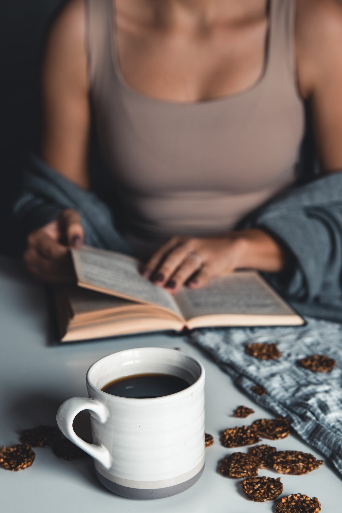 Seven Essential Books to Expand the Mind | ILLUMINATION