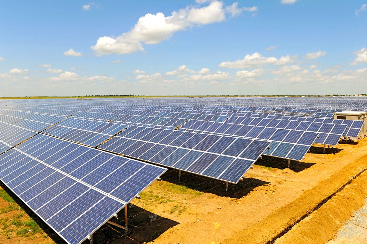 How Solar Energy Plants are Revolutionizing Power Generation | by ...