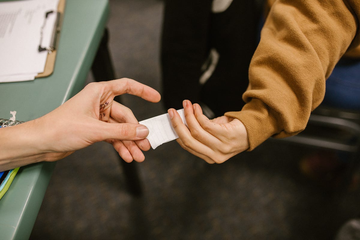 How to Avoid Cheating in the Classroom | by Robert Housey-Gantt ...