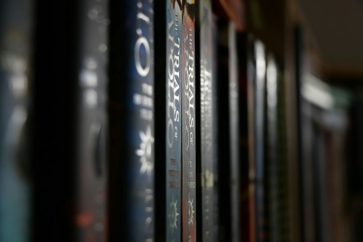 10 Tips for Writing Realistic Dialogue that Captivates Your Readers ...