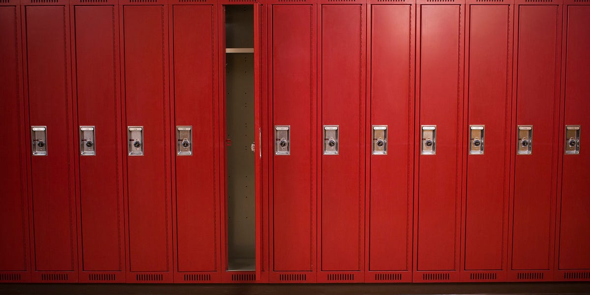 Dummies Guide to High School.. Today is my last day in the Bay Area ...