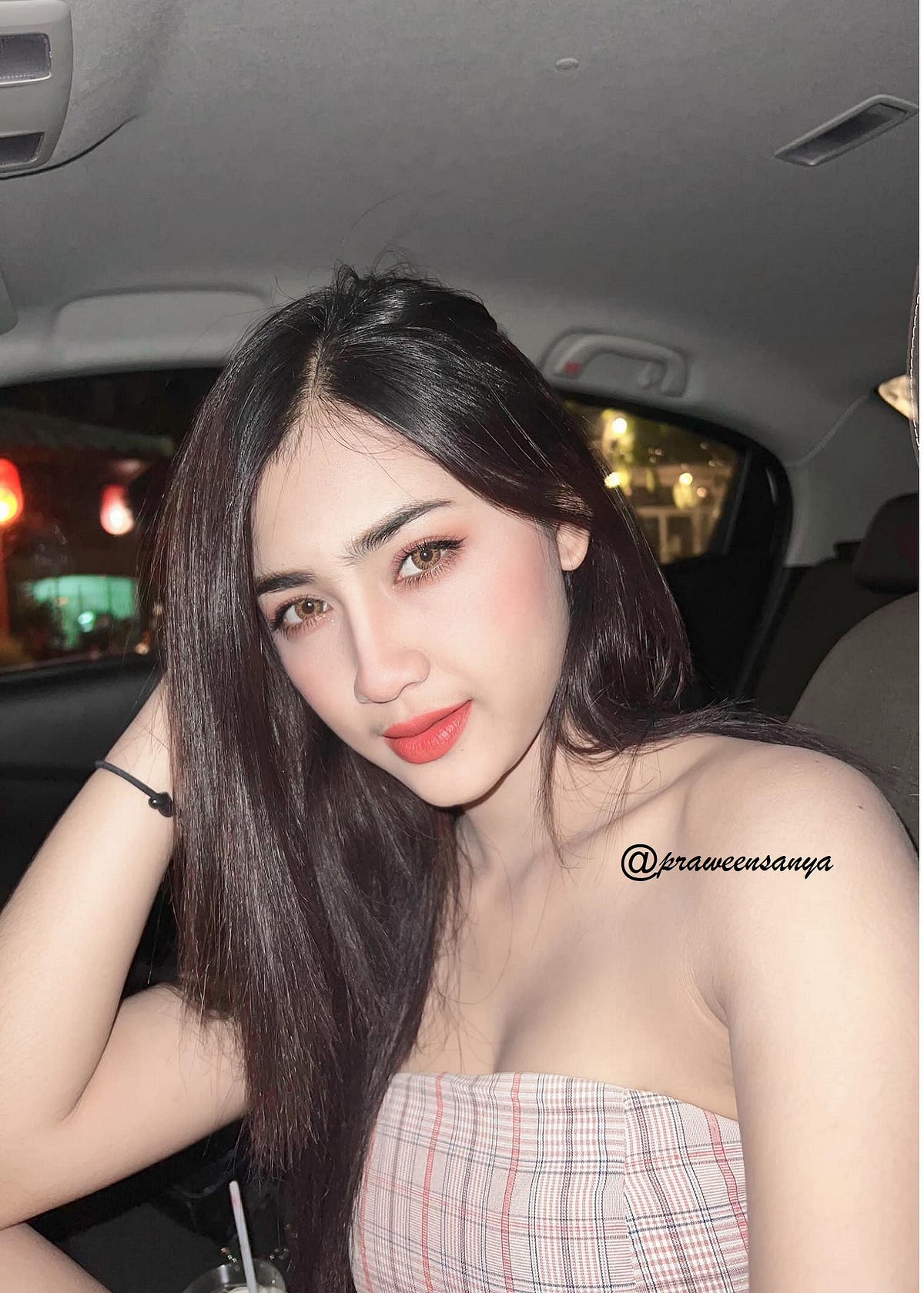 wild and free - Praween sanya - Medium