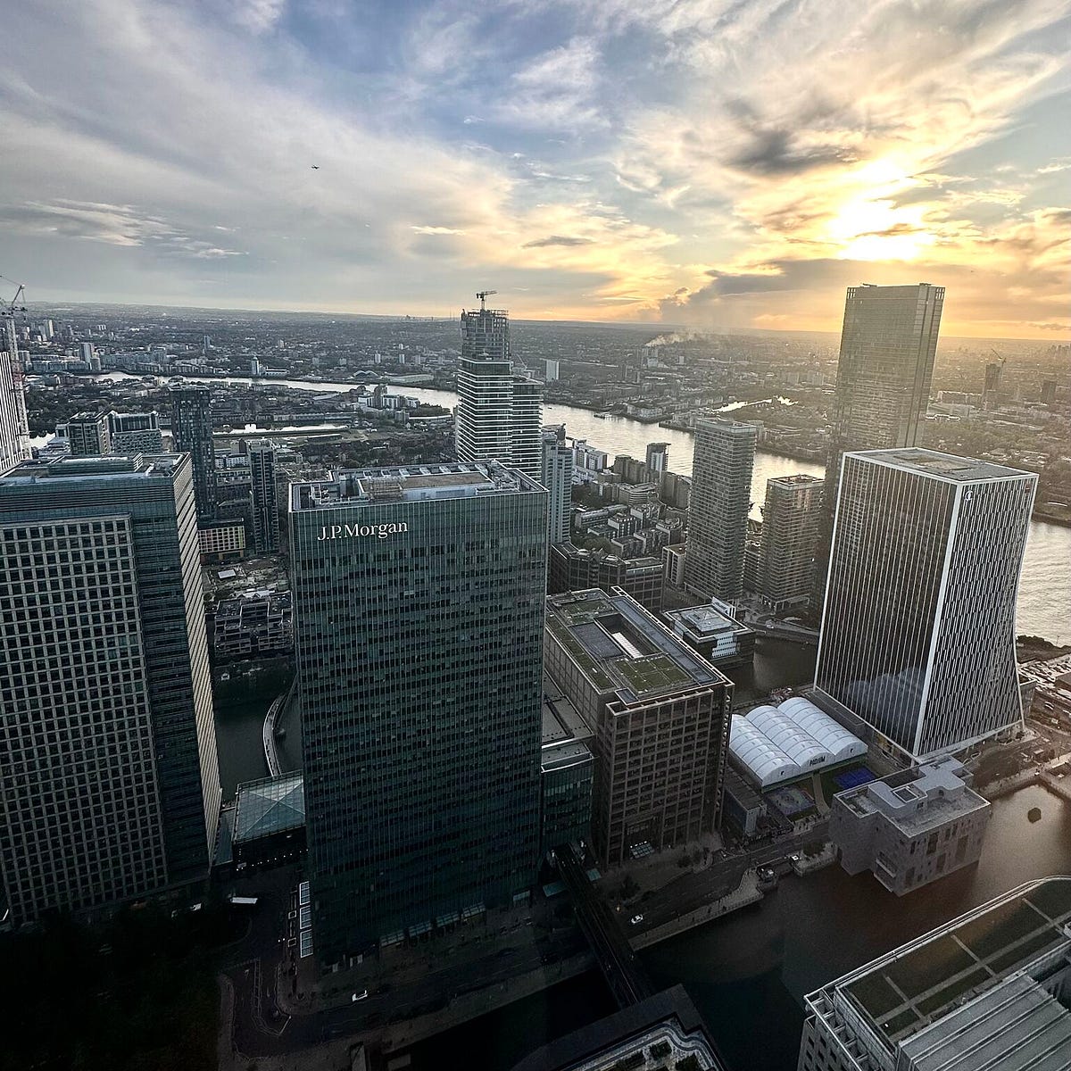 My Data Analysis & Visualisation Experience with JPMorgan Chase & Co ...