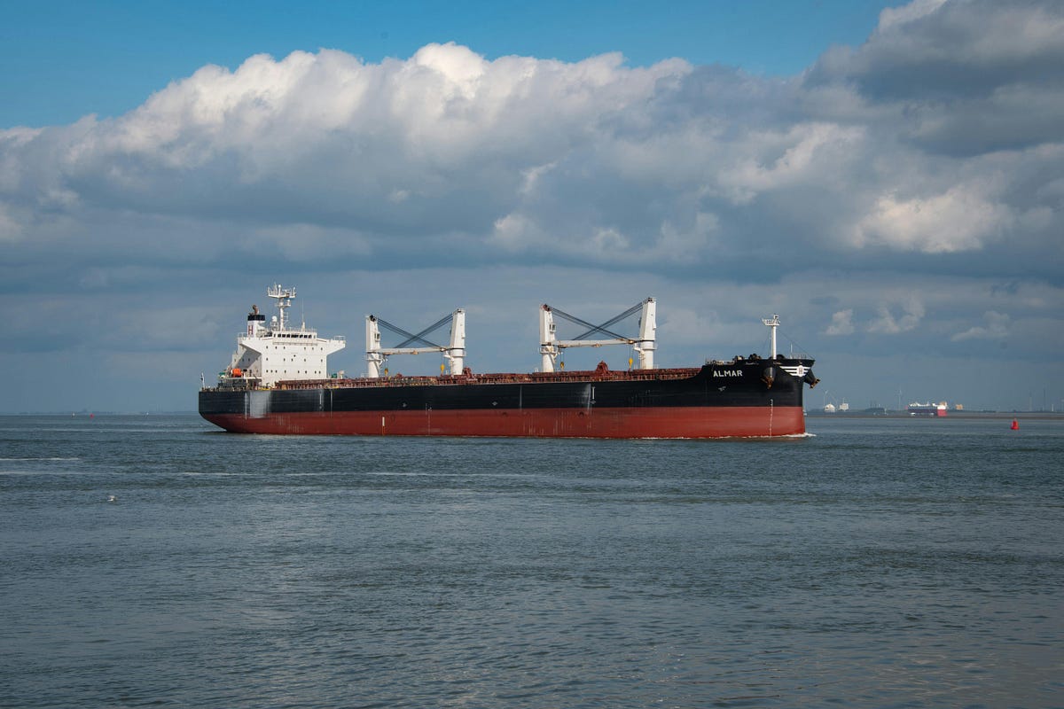 Navigating Dubai’s Import Regulations with Mega Speed Cargo | by ...