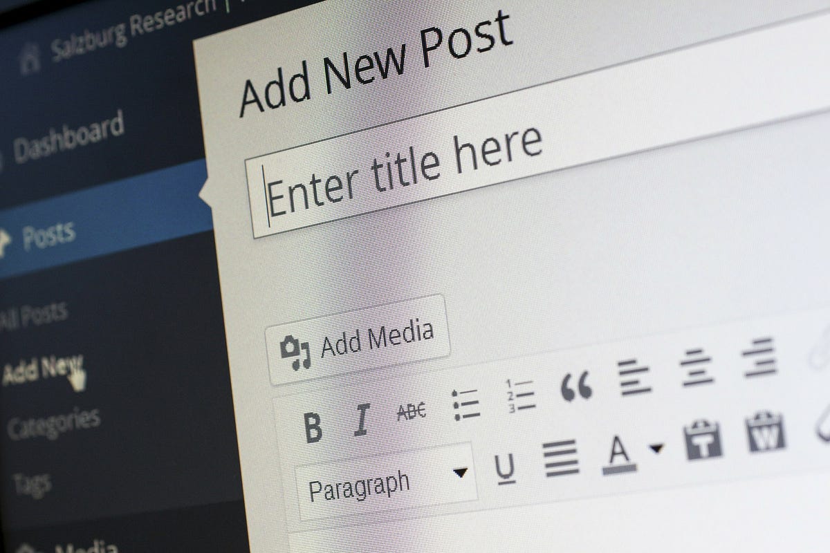 How To Craft Better Headlines — 10 Examples You Can Copy Now | by Maddy ...