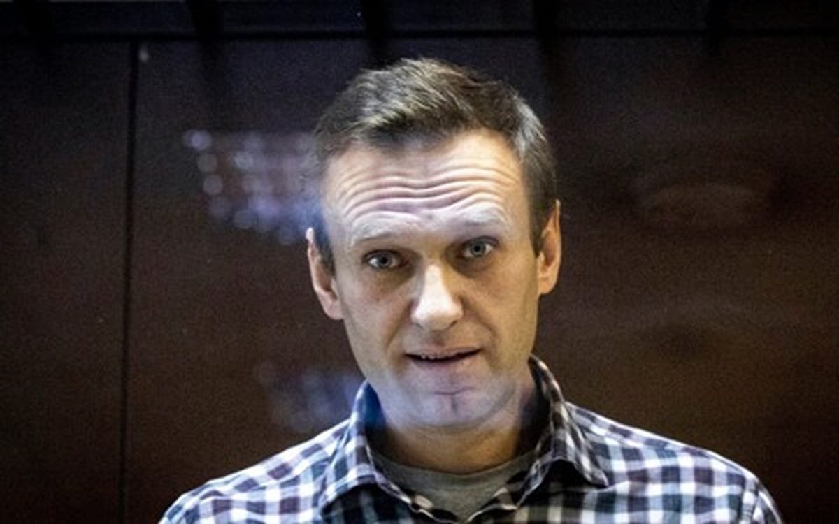 384 — Alexei Navalny: “To Live Is to Risk It All” The Unique Risk of ...