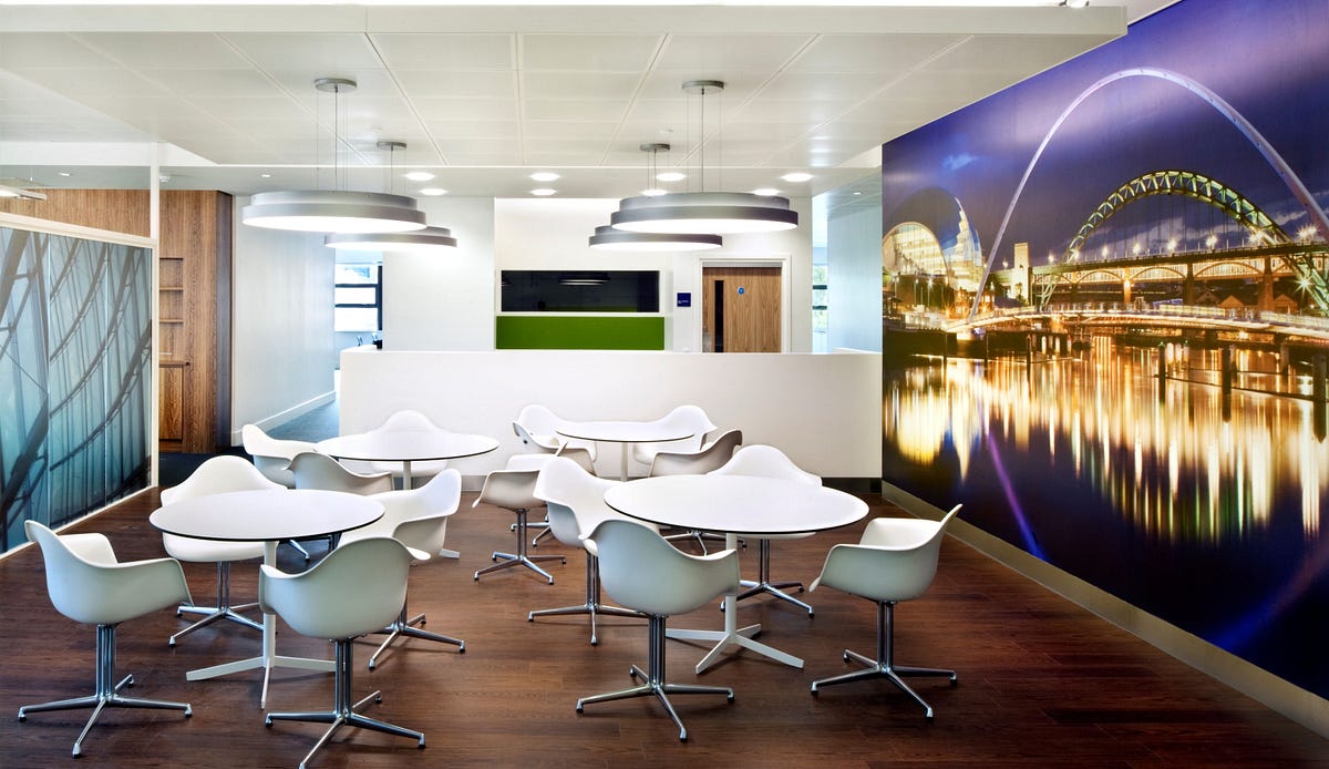 Digitally Printed Wallpaper: A Unique Way to Add Beauty and ...