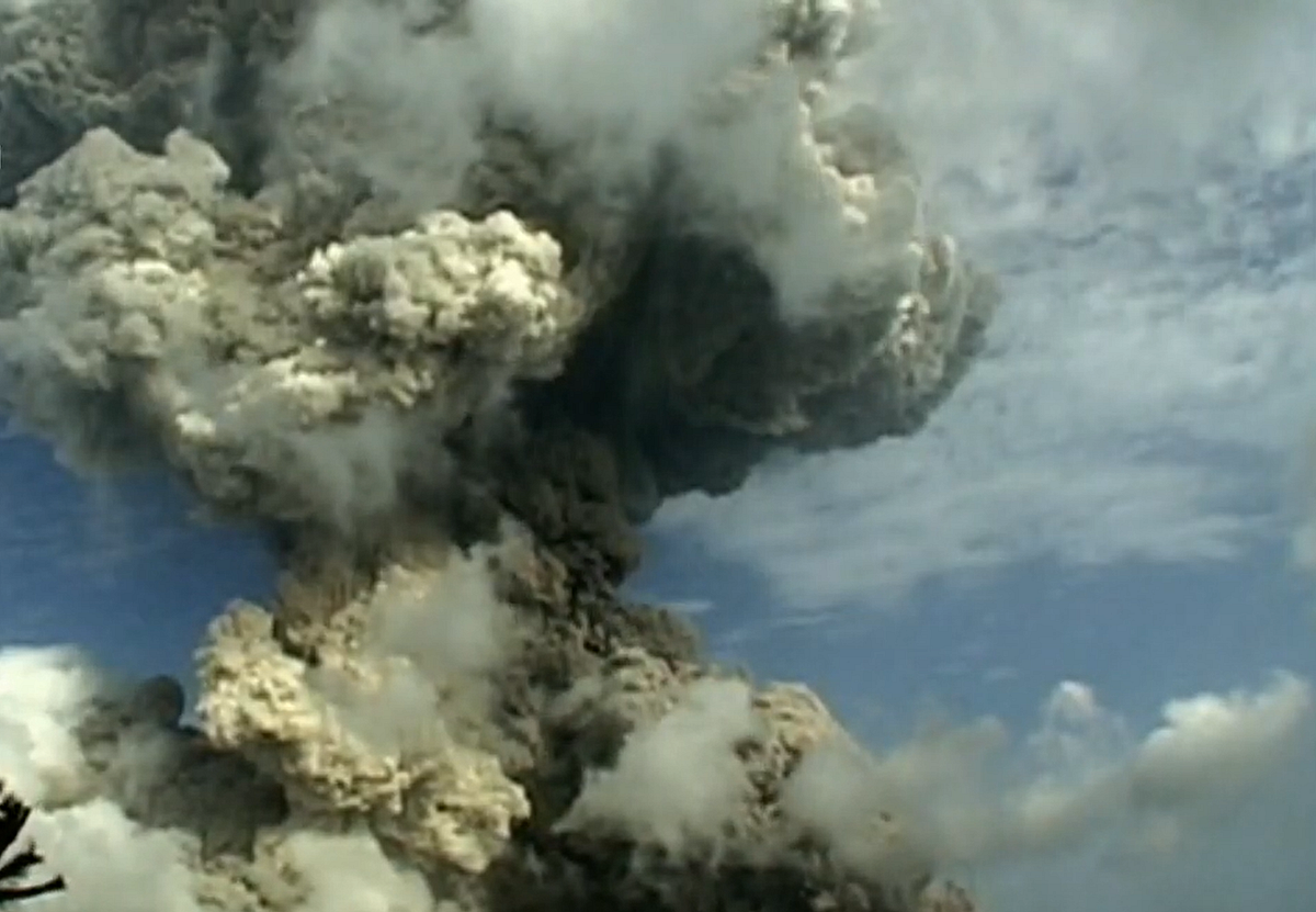 Eruption on Montserrat - ram - Medium
