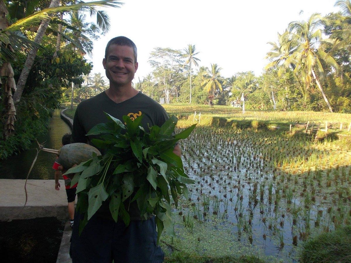 4 Tips for Landing Interviews on Popular Podcasts | by Ryan Biddulph | Medium