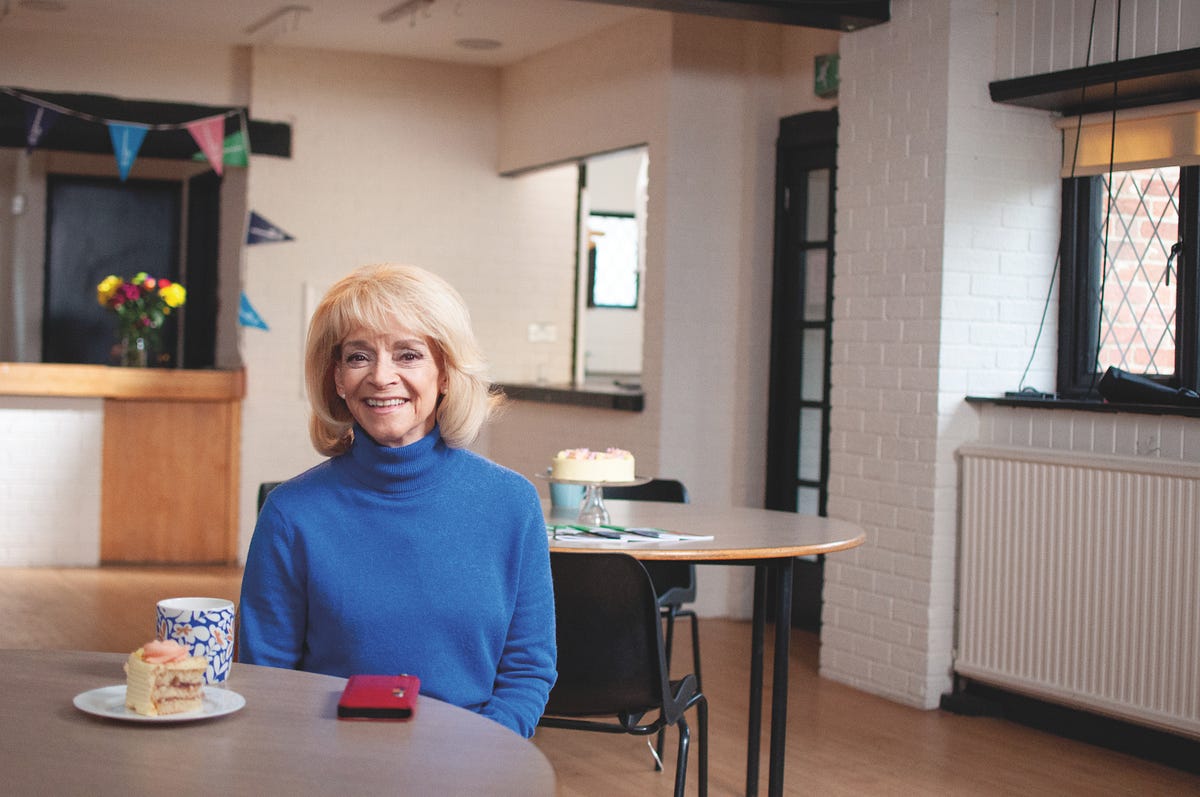 A close-up on poverty with Jane Asher, Vincent Ebrahim, Sue Holderness ...
