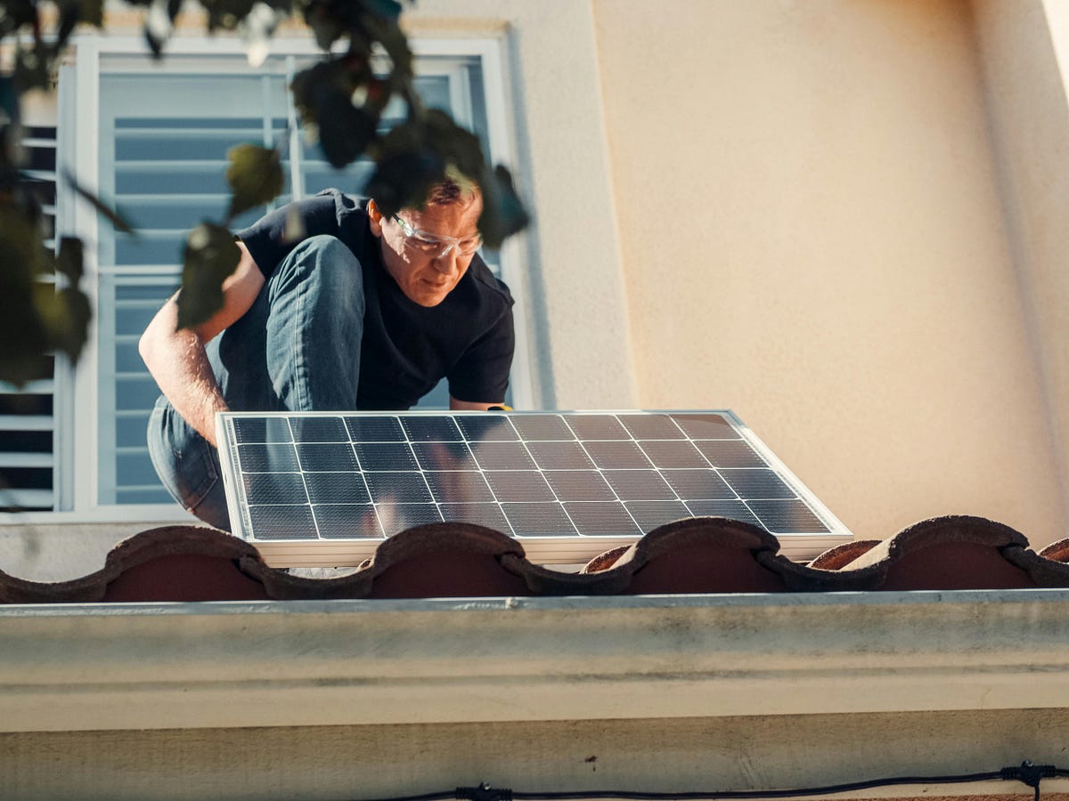 Elevating India’s Solar Revolution | by Amit Bajpayee | Apr, 2024 | Medium