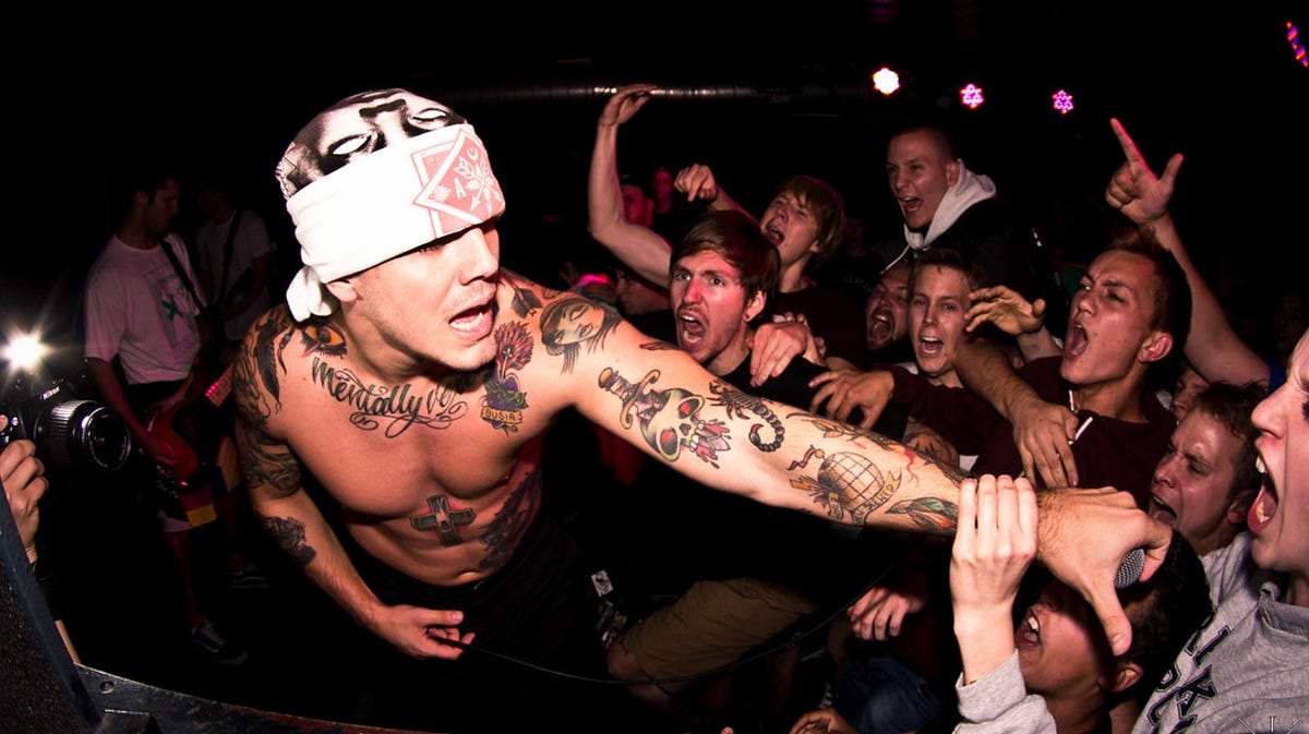 Trapped Under Ice Merch - Trapped Under Ice Merch - Medium