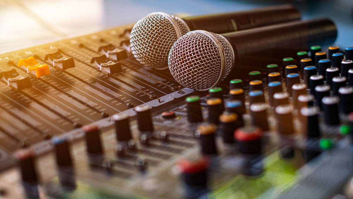 Work Life as a Female Sound Engineer | by Cynthia Acebo | Medium