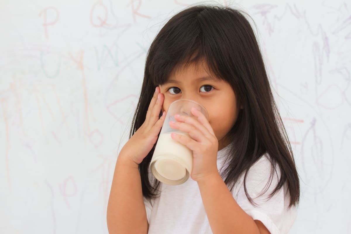 Is Plain Milk Better for Kids Than Milk with Boost, Horlicks, or ...