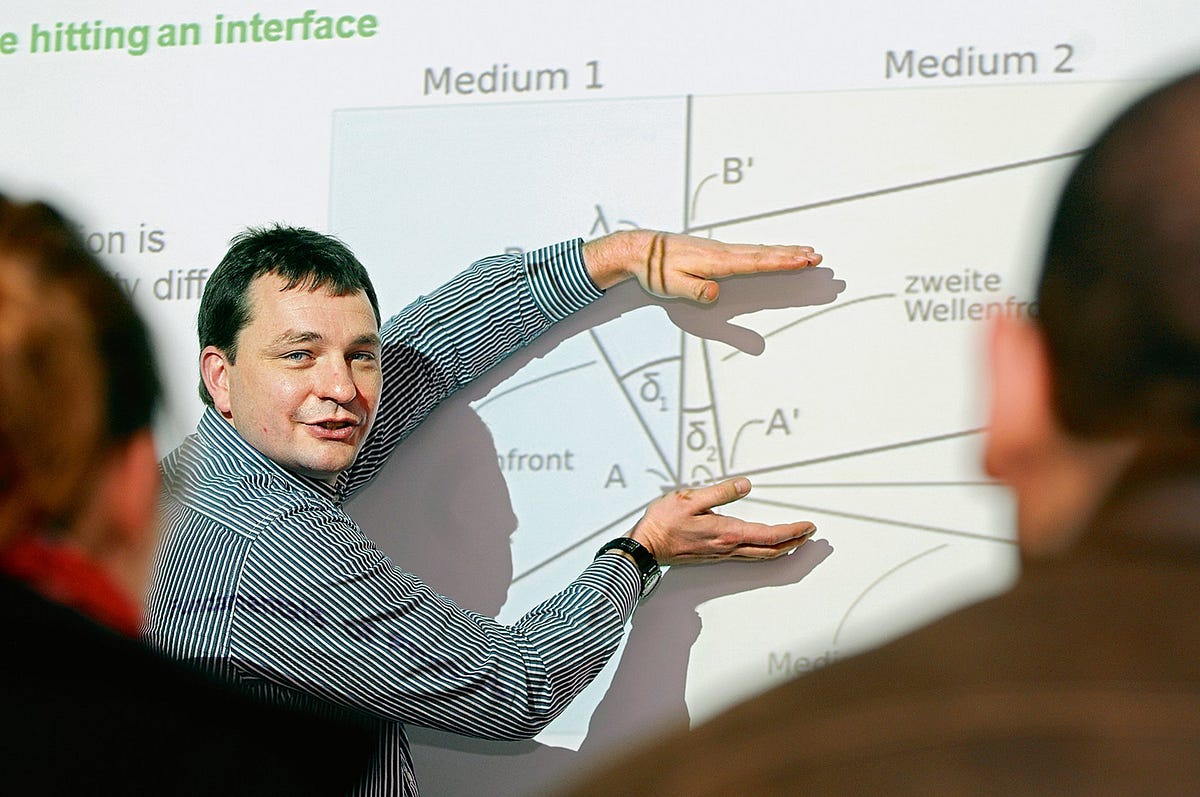 AfD Kleve leader and Physics professor at Europe’s most international ...