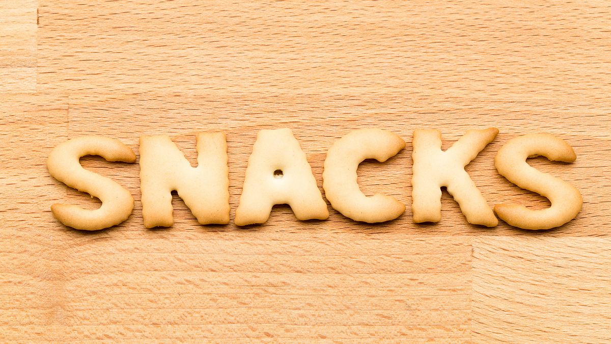 Why I Choose No Snacking Between Meals for My Daughter | by Candice ...