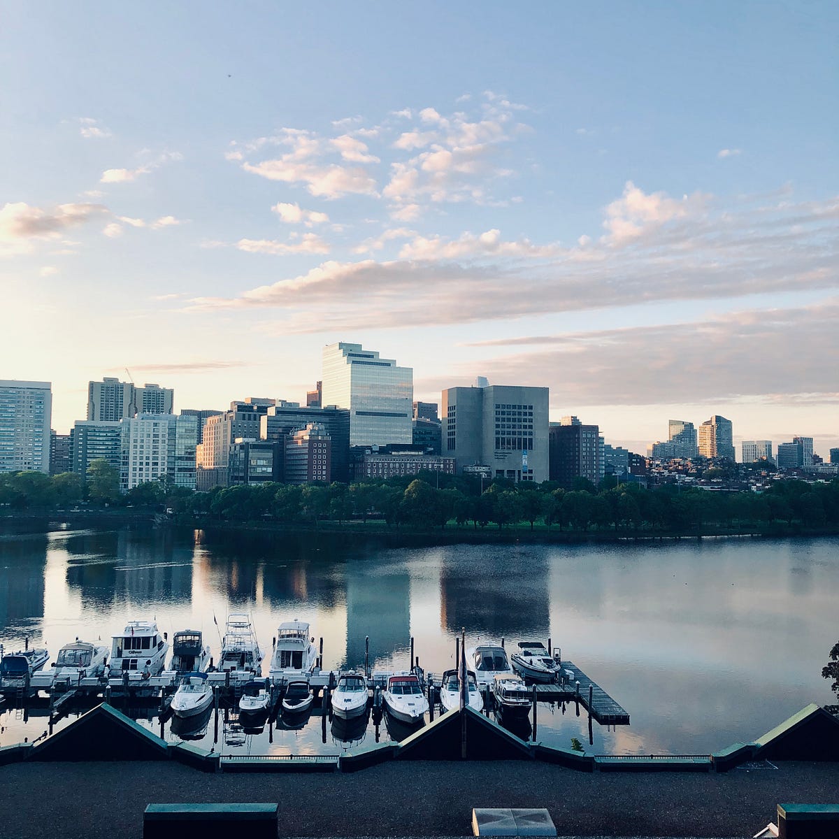 Haiku — Dawn. Japanese poem: 夜明け (Yoake) | by Lucy King | Haiku Love ...