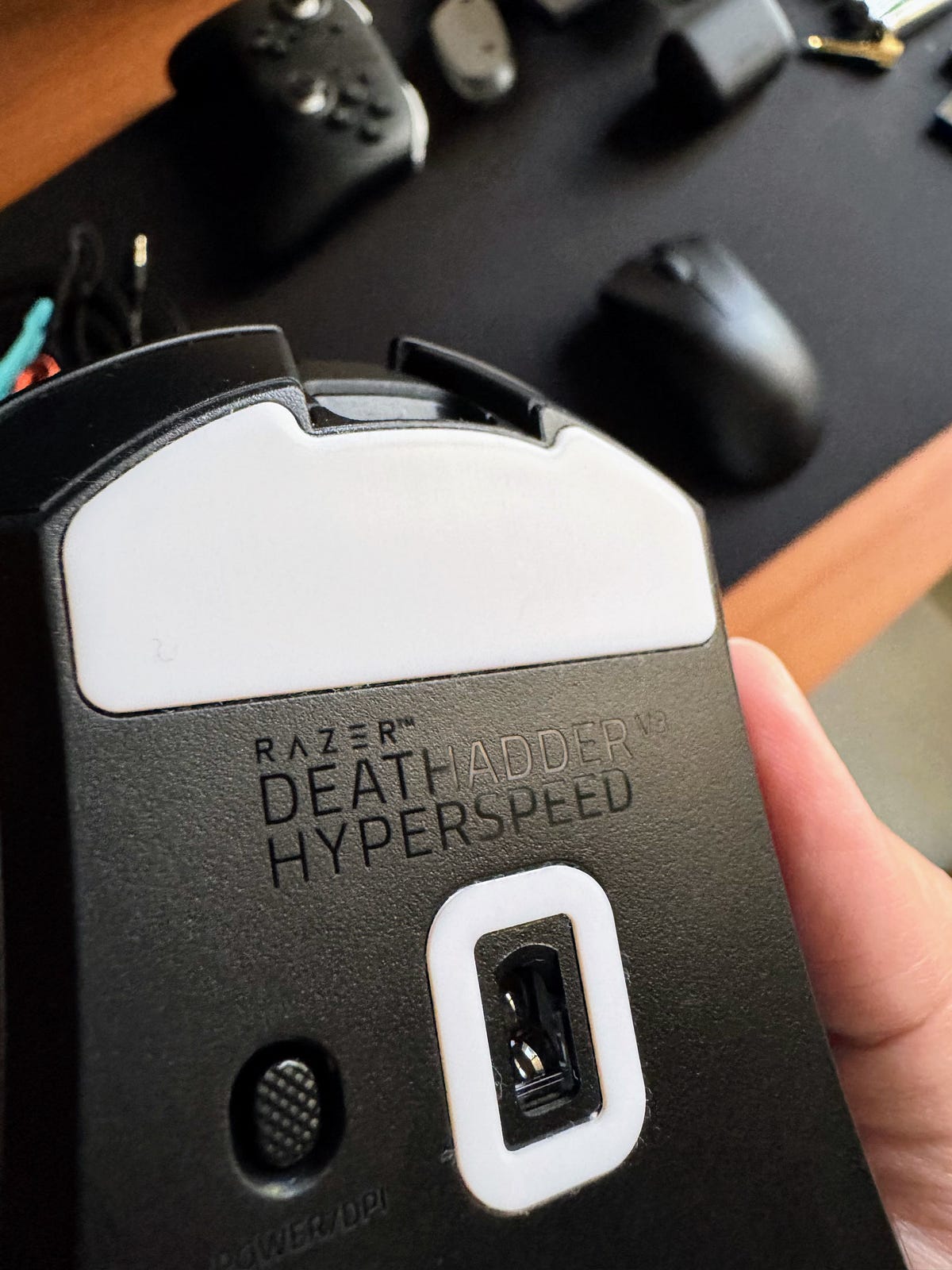 Razer’s DeathAdder V3 HyperSpeed Mouse Is Almost Incredible | by Alex ...