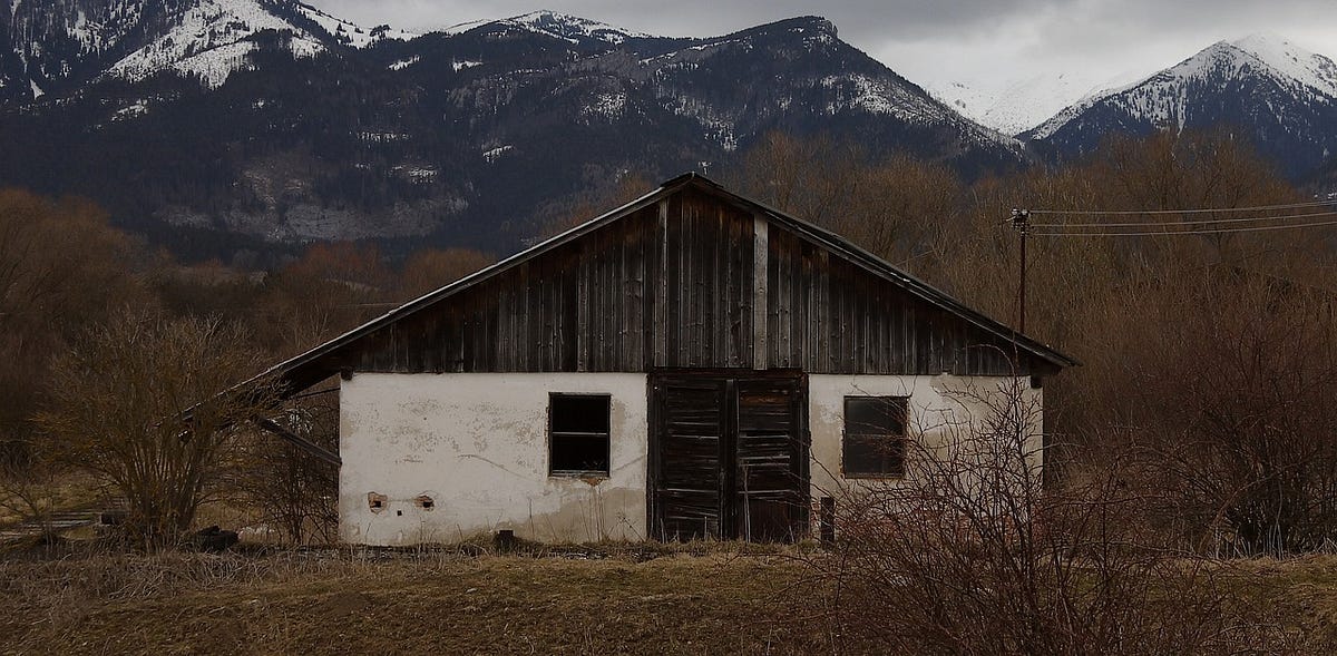 The Old House. | by Marvellous Ìbíyẹmí | Oct, 2023 | Medium