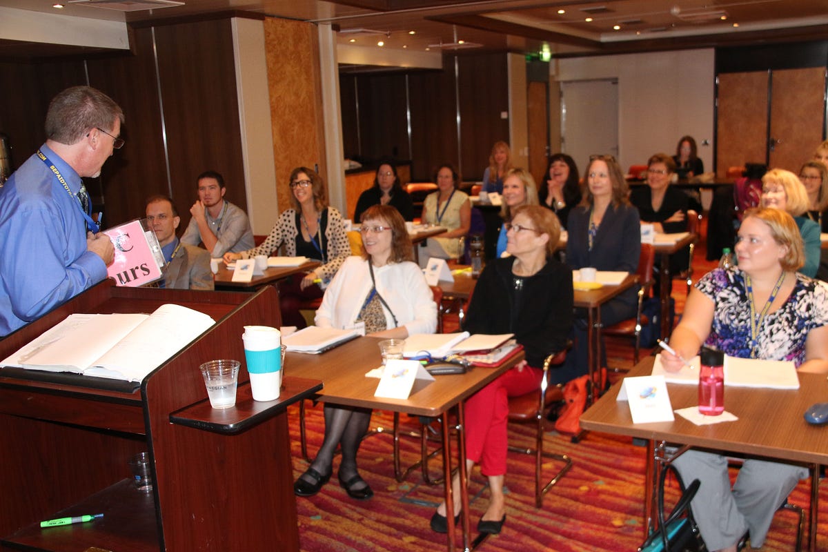 Become a Pro Tour Guide with Our Intensive Training Program: Elevate ...