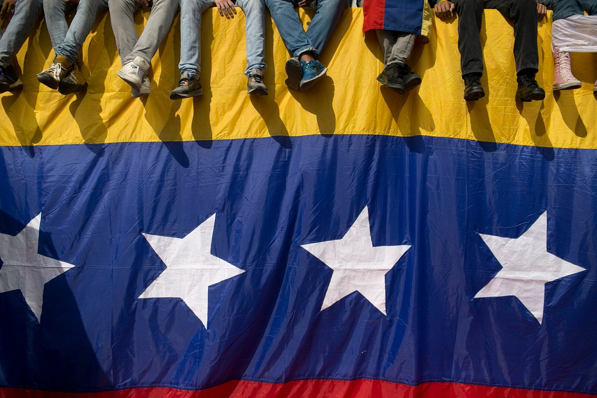 Para entender la Toma de Venezuela | by Noticieros Televisa | Panorama ...