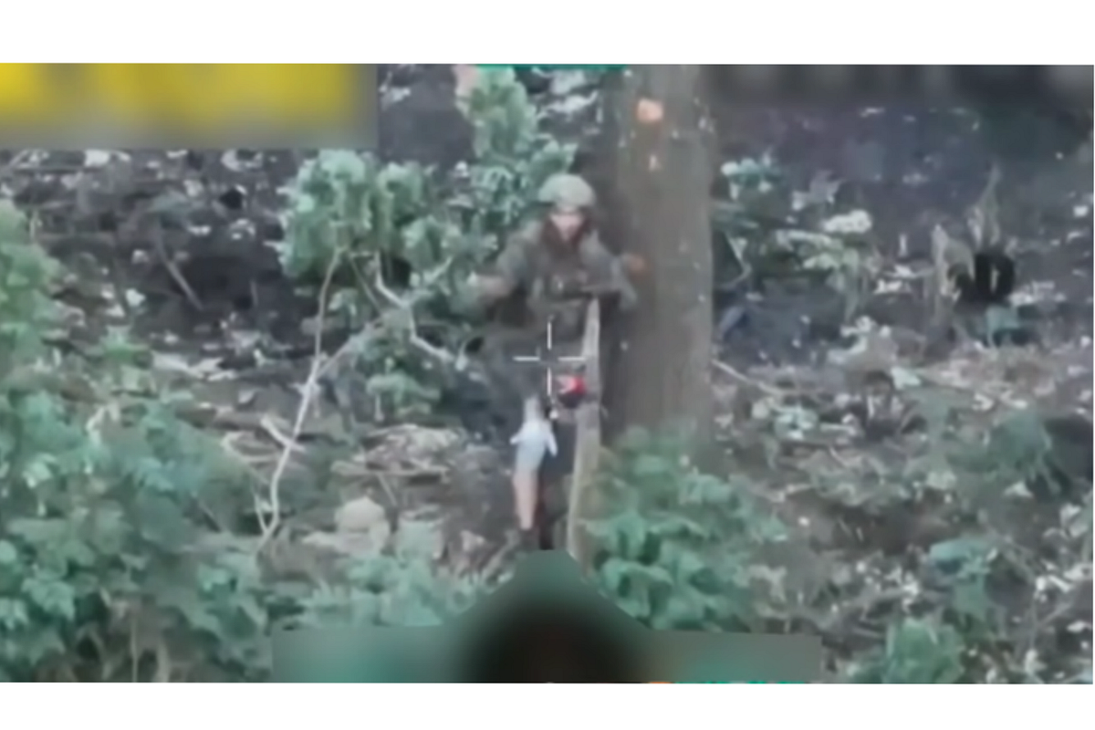 Ukraine’s ‘Magyar’s Birds’ Just Flew a Russian Soldier Into Captivity ...