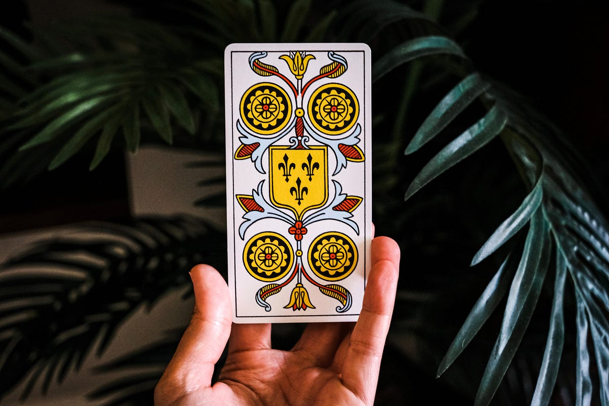 The Three of Swords. Daily Tarot Card | by Ann Litts | a Few Words | Medium