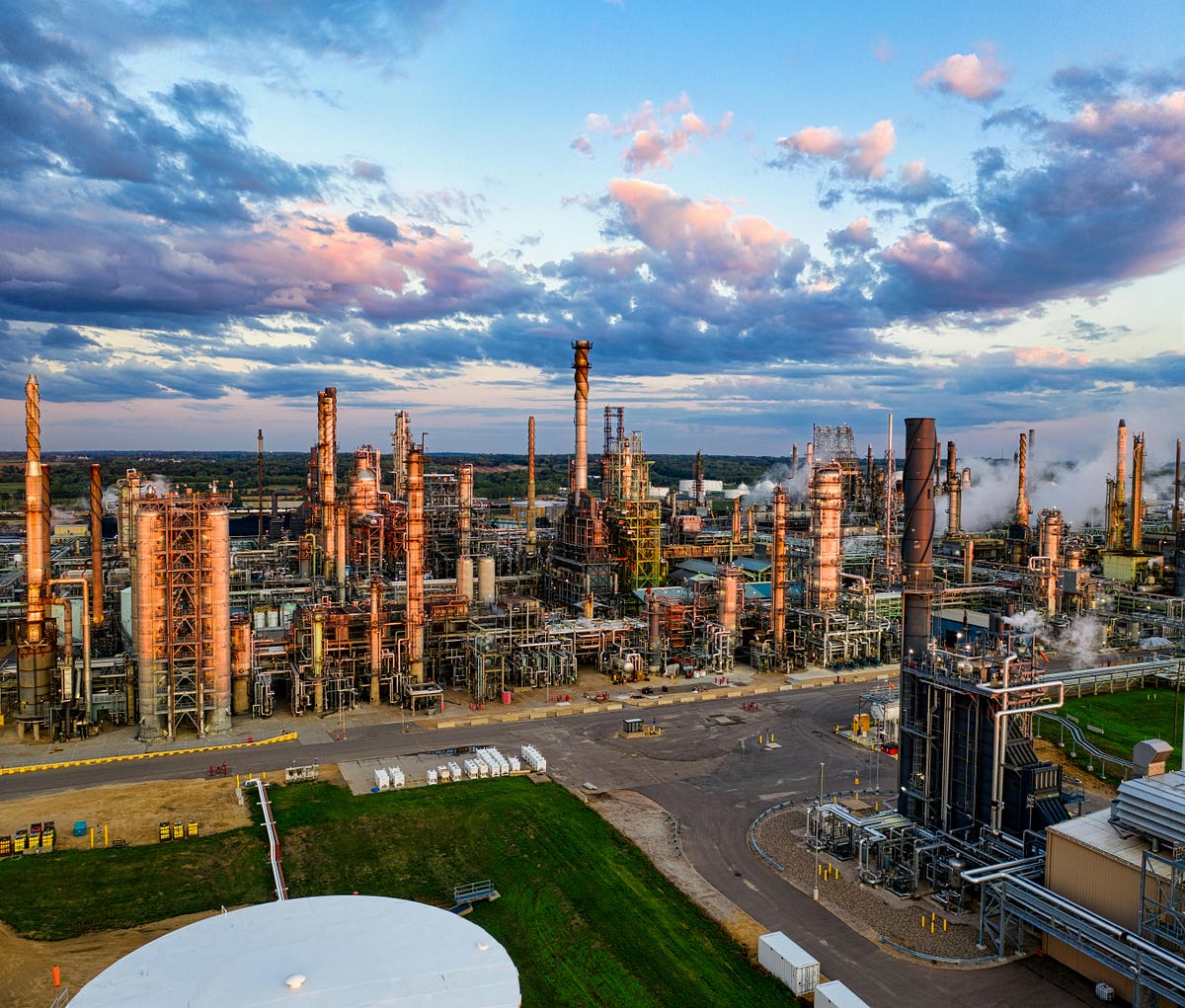 Tokenizing an Oil Refinery #Crypto #blockchain #tokenization #oil | by ...