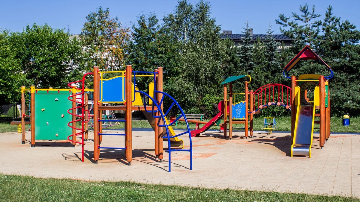 Simulating Different Political Systems | by Sumit Tripathi | Medium