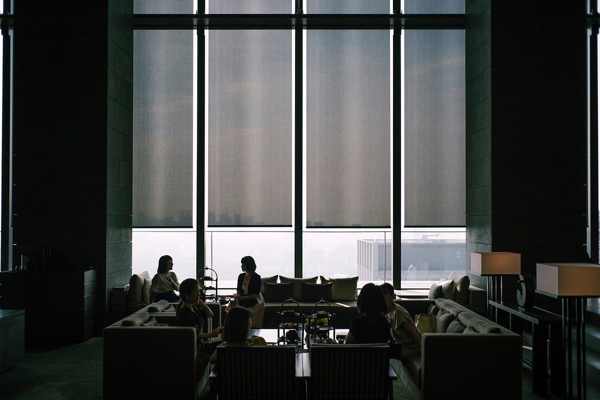 The Lounge by Aman. アマン東京の33階にあるバーラウンジ『The Lounge by… | by Masaya™ | Medium