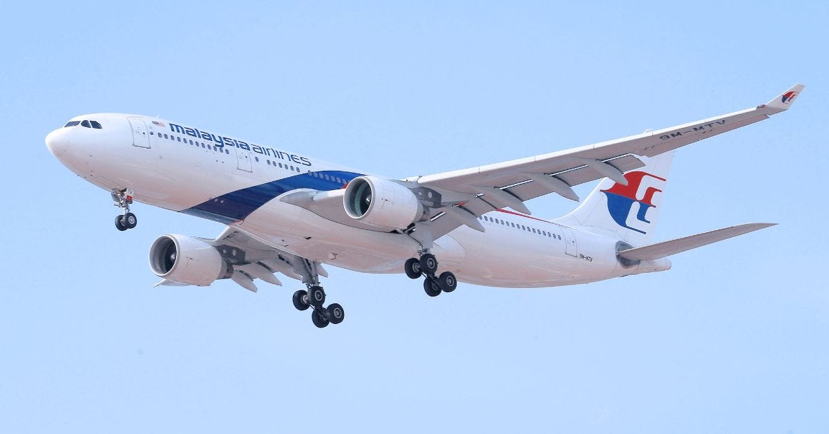 Why aircraft are painted white?. The choice of color for an airplane ...
