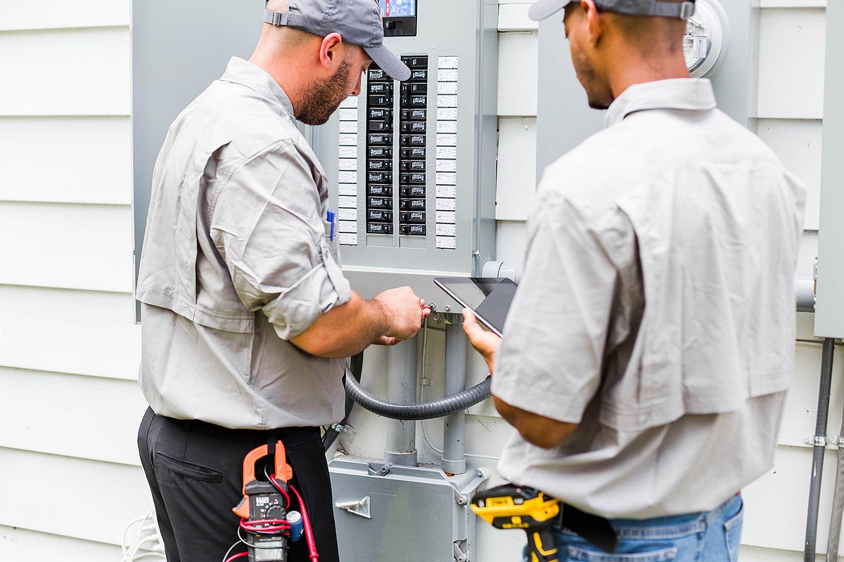 Electrify Your Savings: How to Choose the Perfect Electrical Company ...
