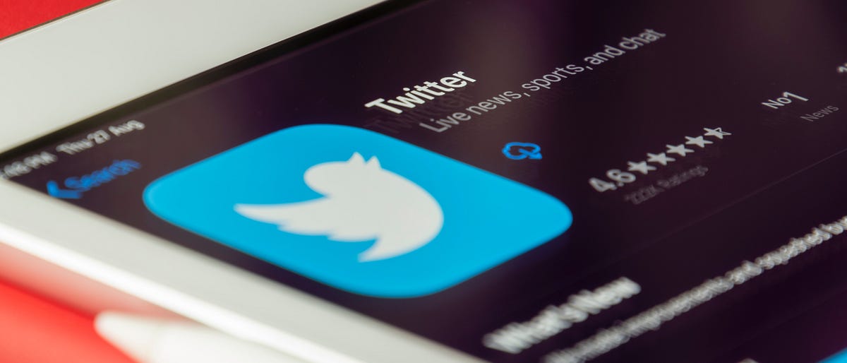 Tweet Like a Pro: 7 Insights for Building a Strong Personal Brand on ...