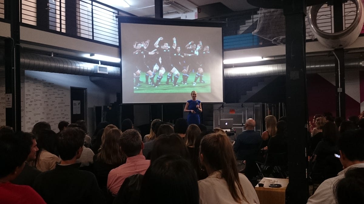 How Your Body Language Shapes You — Amy Cuddy’s Talk at San Francisco ...