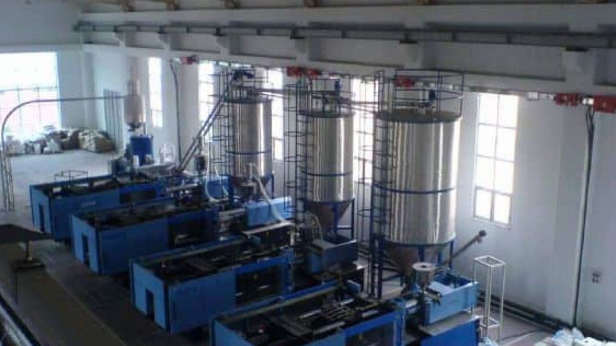 How to Choose the Right Loading and Extruder Feeding System? | by ...