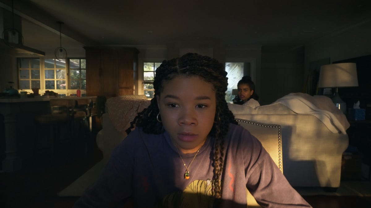 MISSING Screenlife Movie Storm Reid | Medium