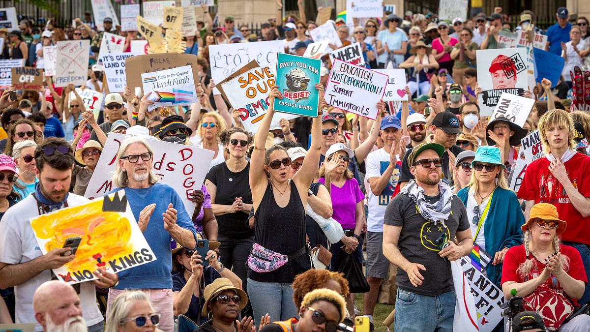 Courage is Contagious. by Roger Berkowitz | by The Hannah Arendt Center ...