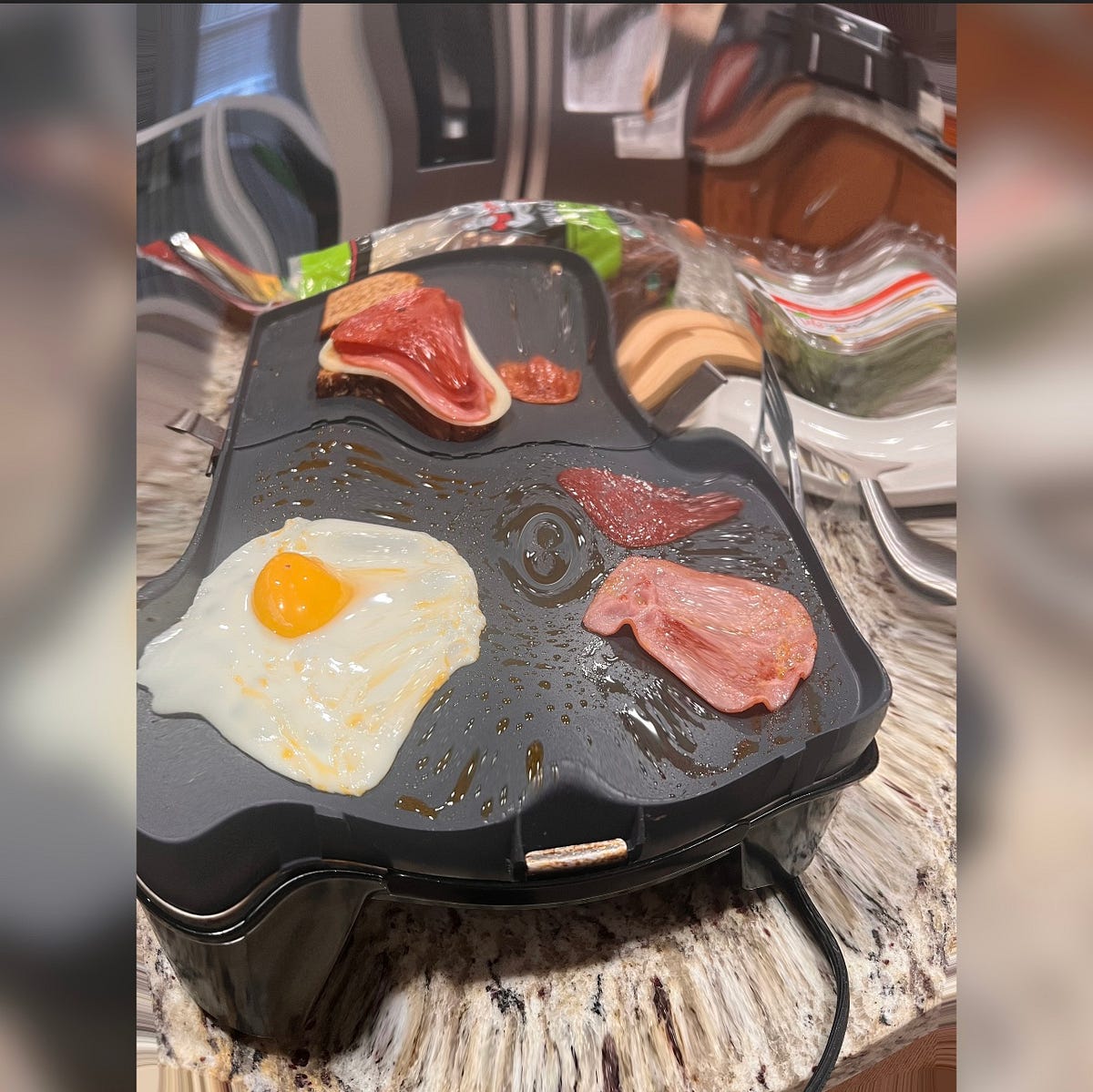 The struggles of a first time SAHM | by MarieC.Comes | Thought Thinkers | Medium