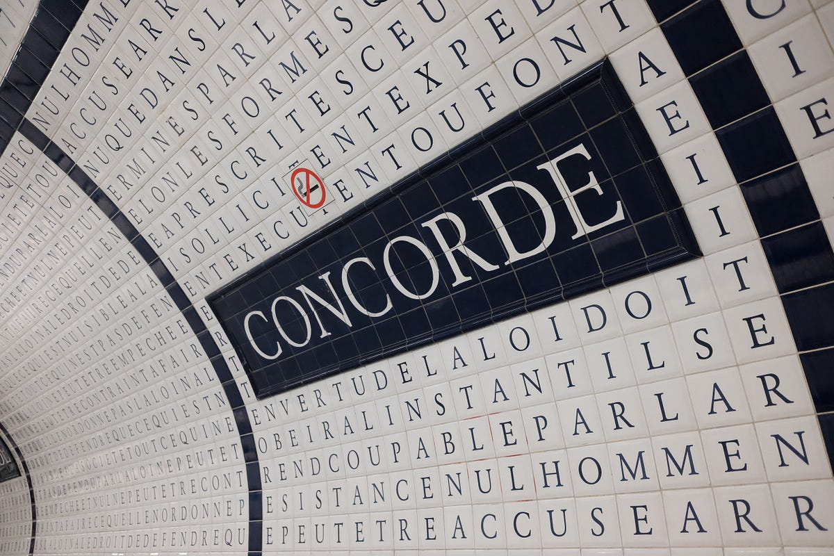 Sequence Labeling — The Basis of NLP | by Nicolas Pogeant | Medium