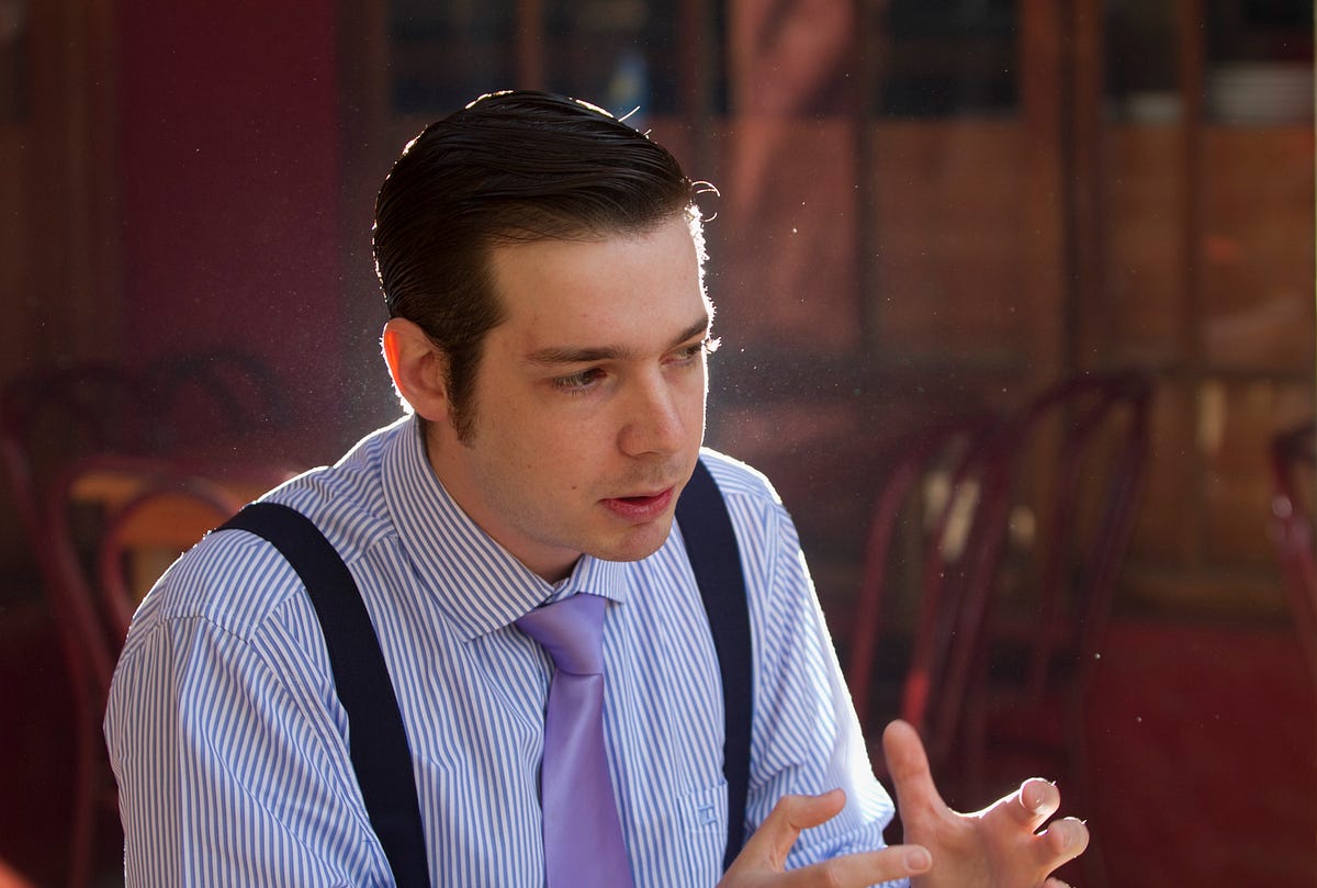 Entrevista a Henry Boys Loeb: 4 Preguntas para entender a Chile hoy ...