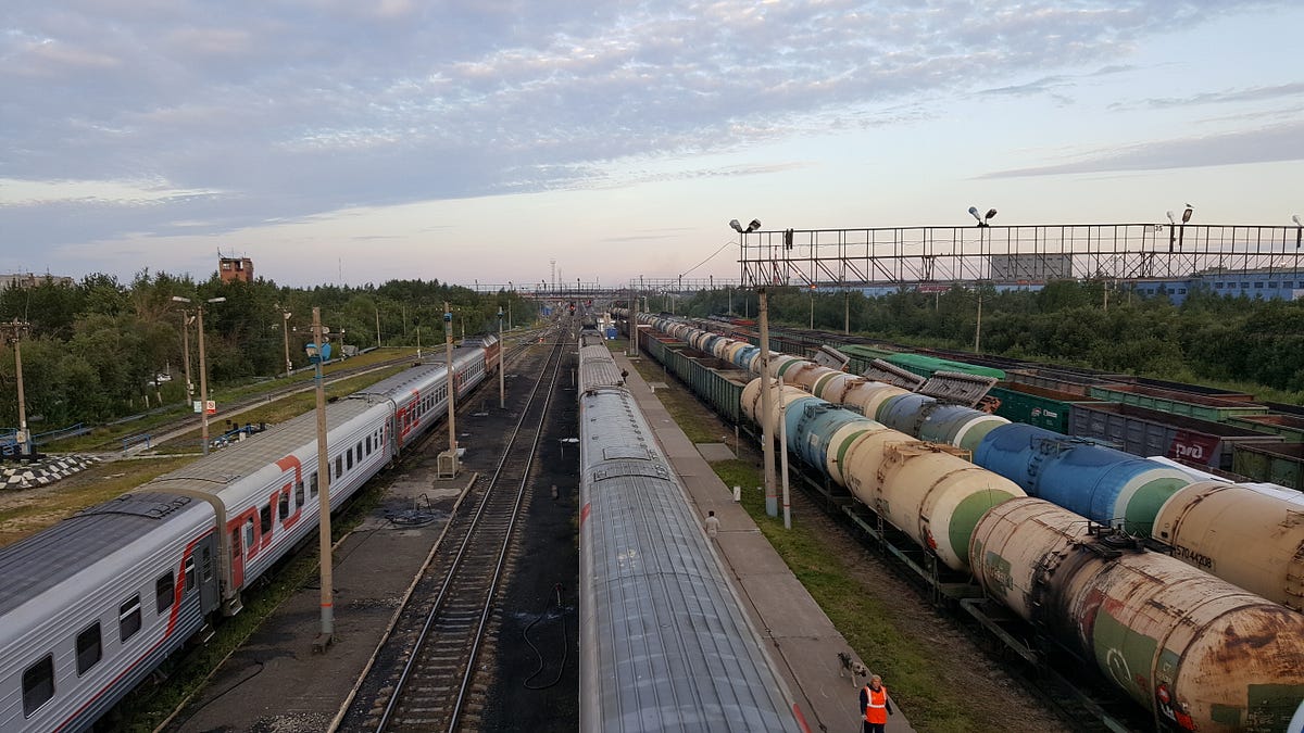 Подмеченное, вагонное…. В 2017 году я накатался в поездах… | by Evgen | Medium