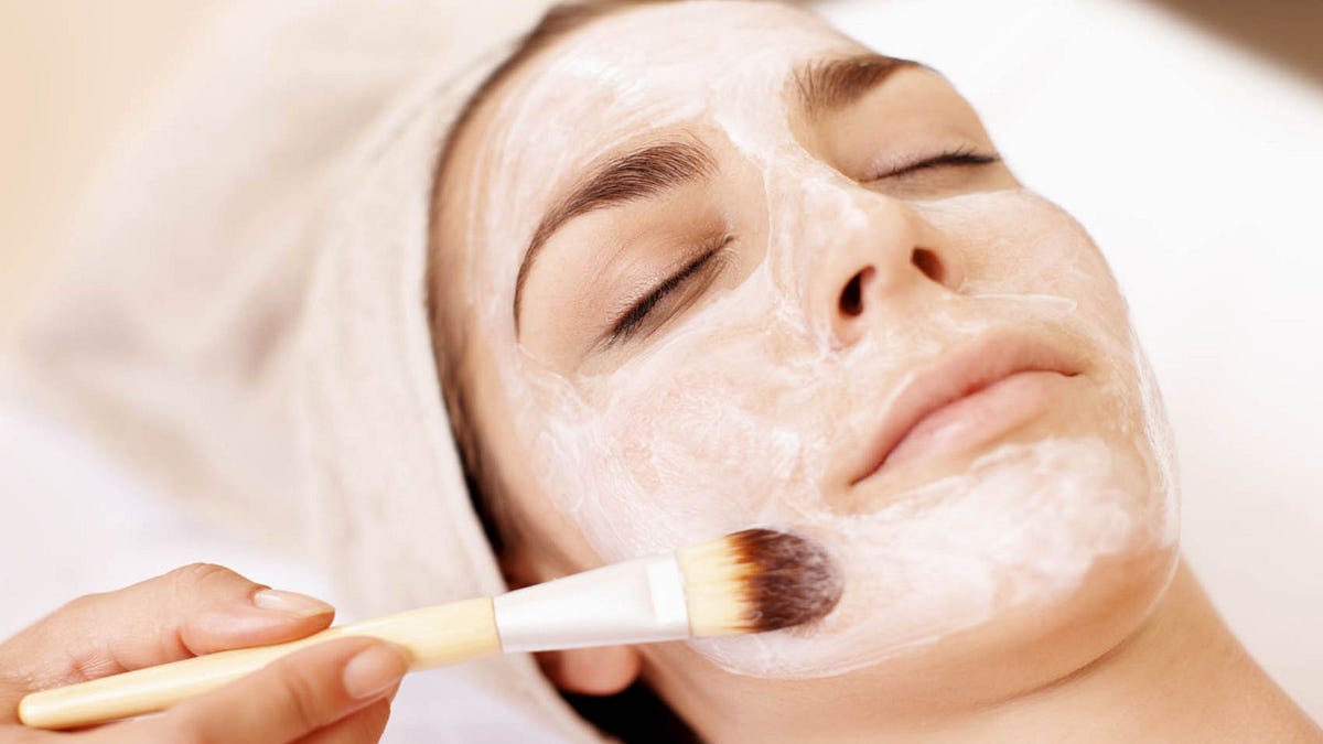 Why Customized Facials Are the Secret to Glowing, Healthy Skin - Mother ...
