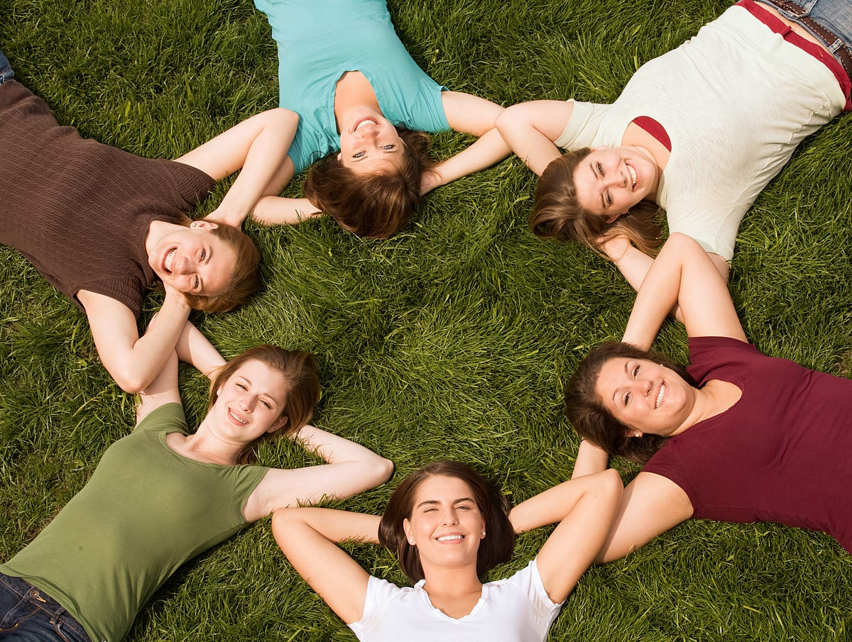 How can Expat Women Connect Past & Present — Here are 3 Key Practices ...