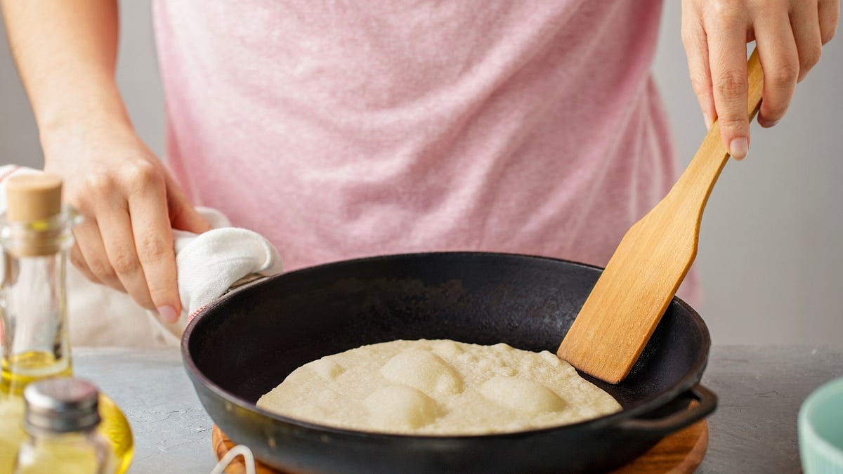 12 Cast Iron Myths You Can Finally Stop Believing | by Davin Eberhardt ...