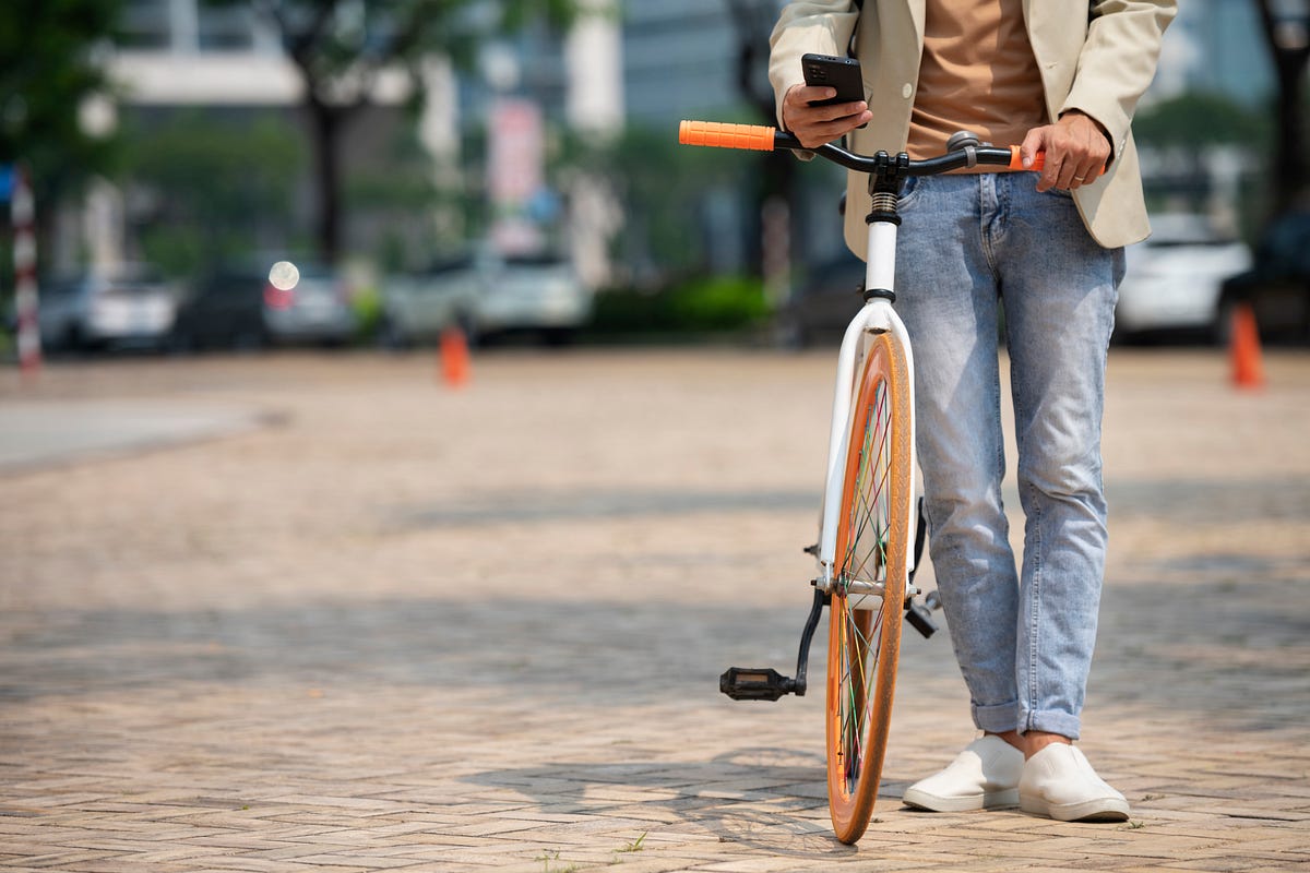 Enhancing City Mobility Through UX Research | by Laia Mateo | Jan, 2024 | Medium
