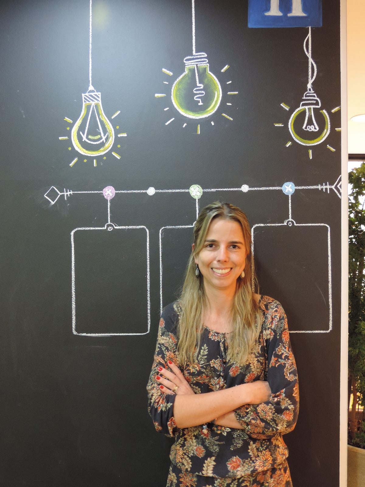 Para além dos dados, pessoas! #2. Conheça a trajetória de Michele ...