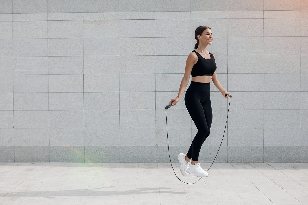 20 Home Cardio Exercises with Minimal Equipment, Suitable for All ...