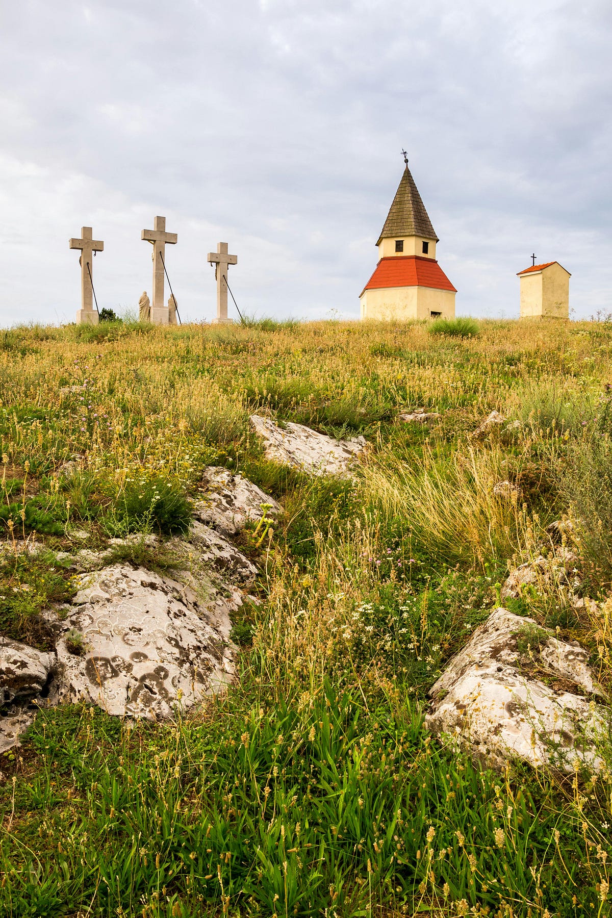 THE POWER OF JESUS’ SACRIFICE ON THE CROSS | by Trust in God | Medium