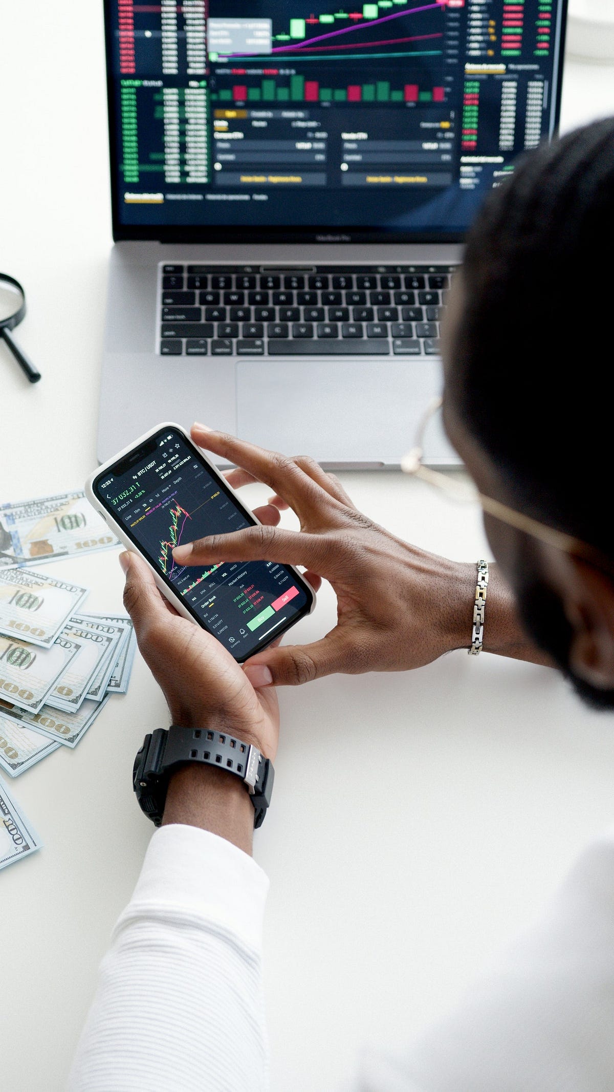 Custom App Development Dubai | UAE - Oliverjones - Medium