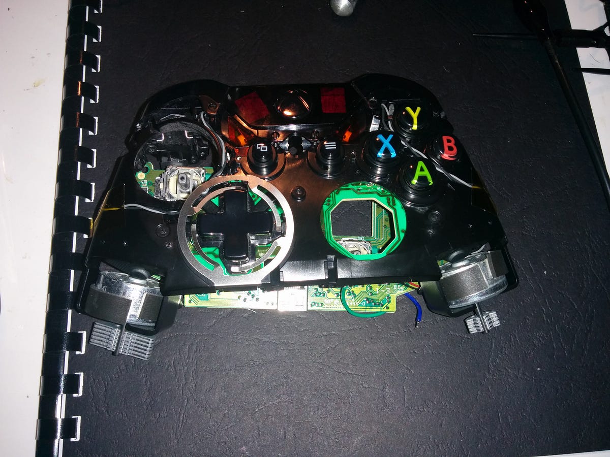Xbox one controller repair | by Aaron Snoswell | Medium